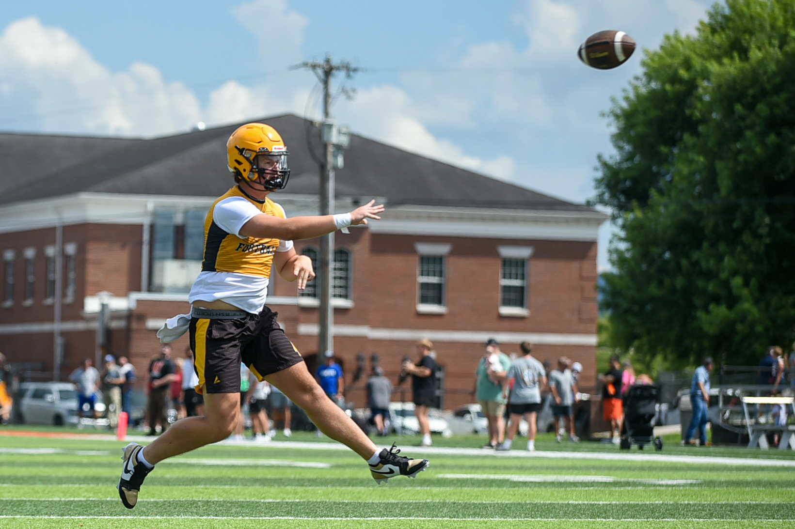 Middlesboro’s offense explodes in opening-game win over Cats | Middlesboro News