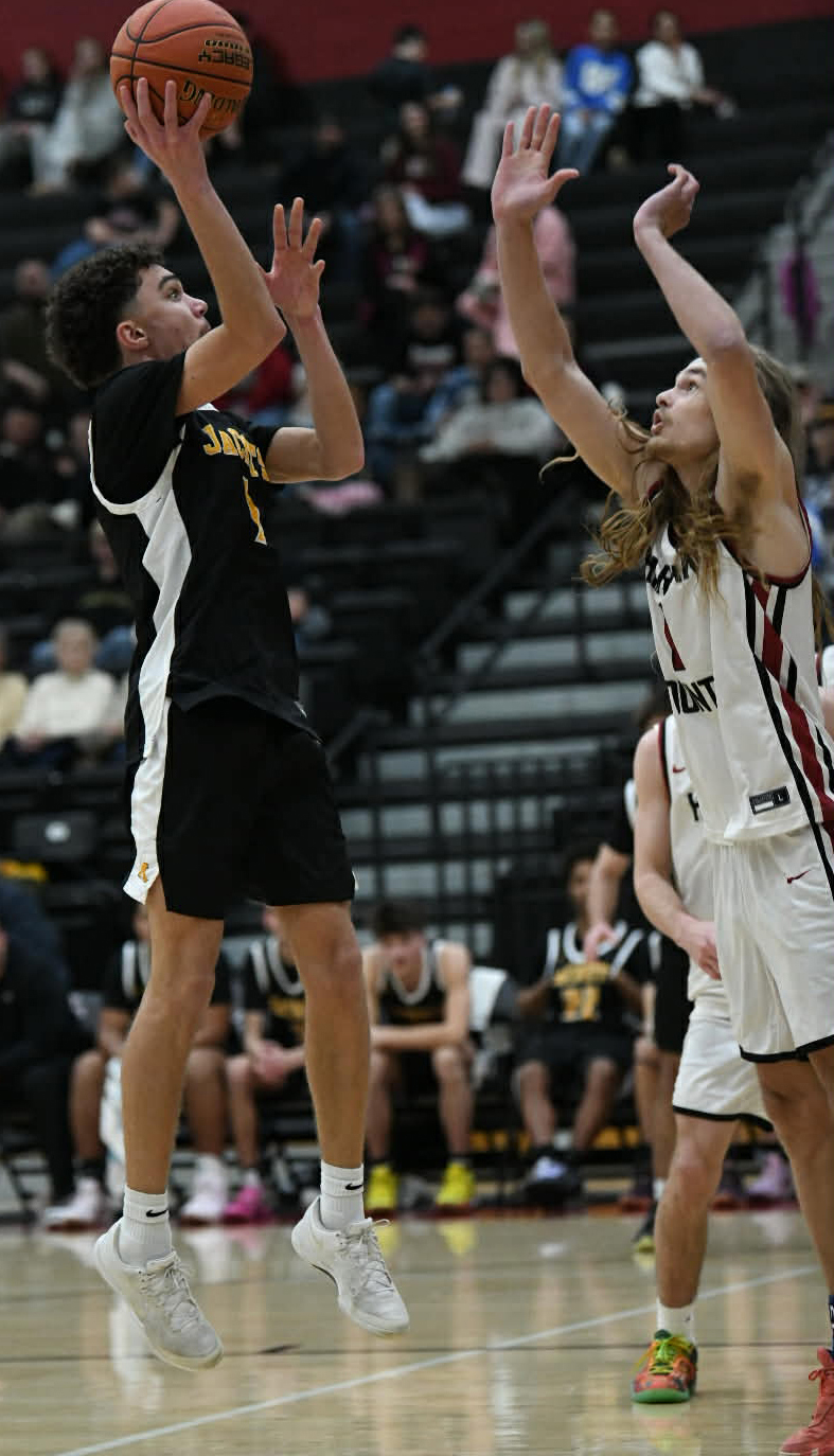 Bears surge past Middlesboro on a night dominated by offense ...